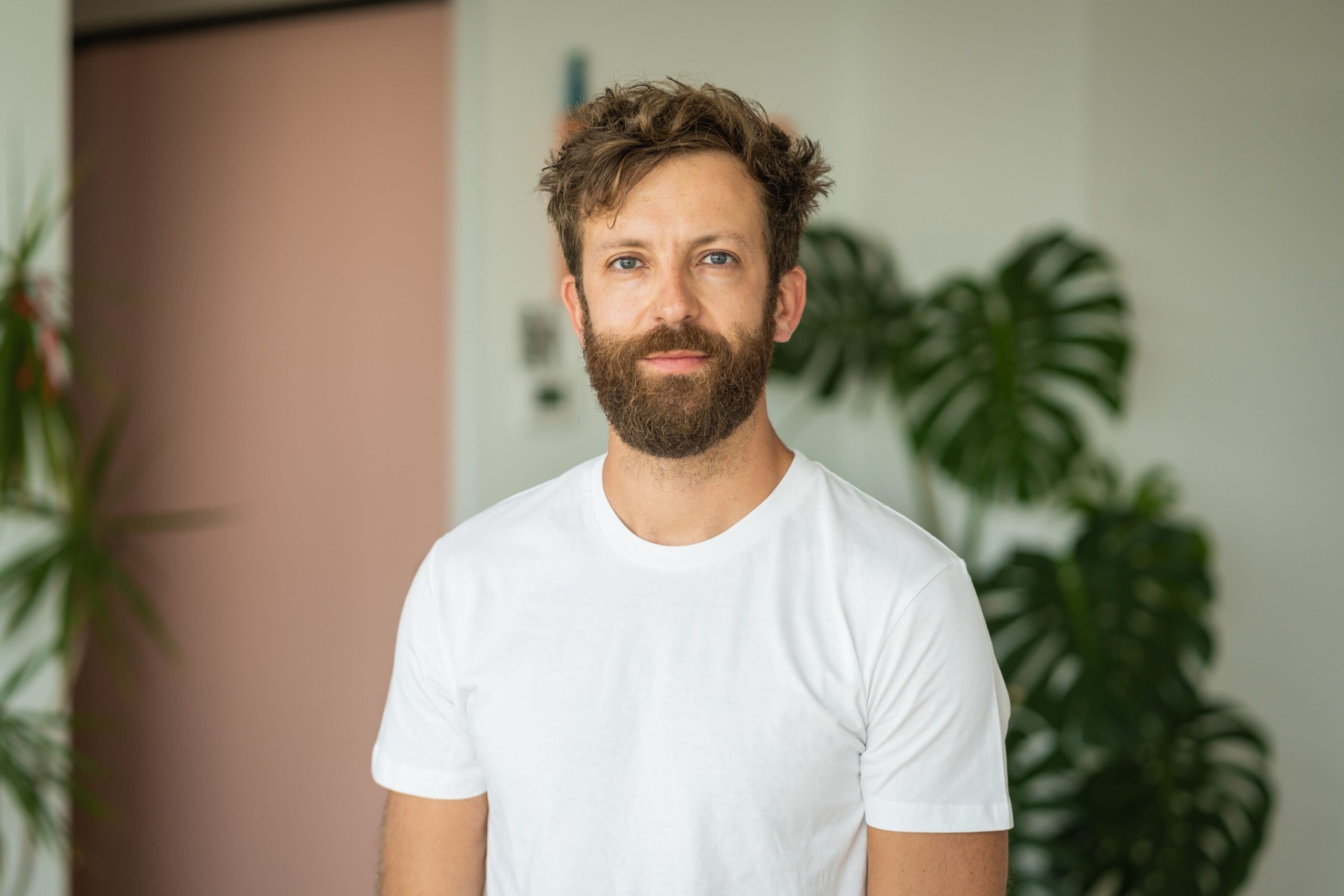 Vera Raises $1.5M to Free Businesses From Back Office Admin Using ...